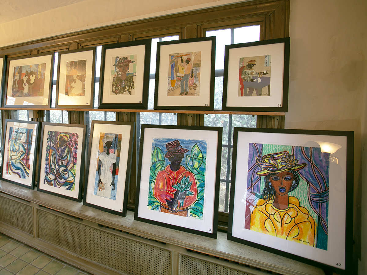 ARTnearWINDOW – Mackey Twins Art Gallery